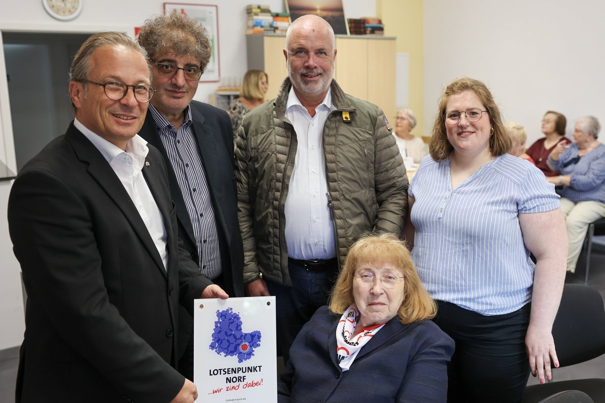 Neuer Lotsenpunkt in Norf eröffnet