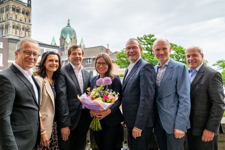 Meike Folkerts tritt Amt als Erste Beigeordnete und Stadtkämmerin der ...